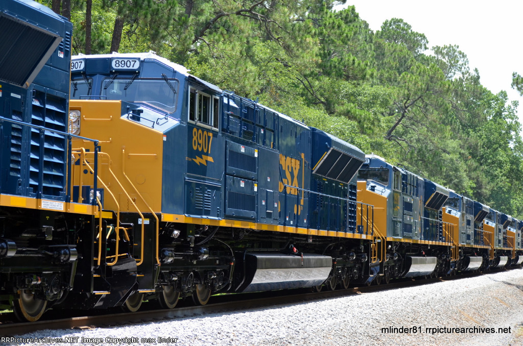 CSX 8907